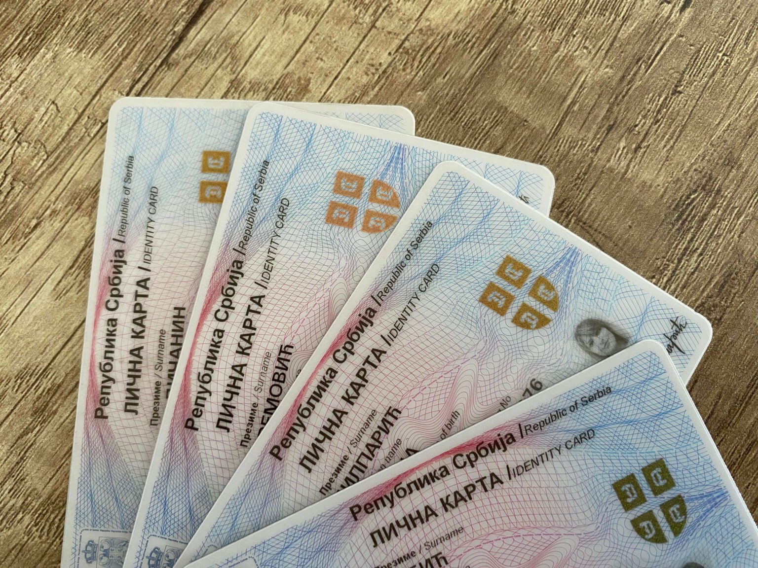 Šta je potrebno za promenu adrese u ličnoj karti? Saveti i informacije ...