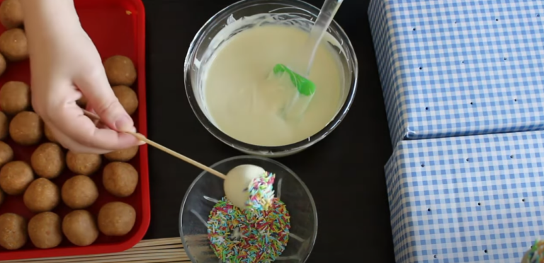 Jednostavan Recept za Popsi (Cake Pops)